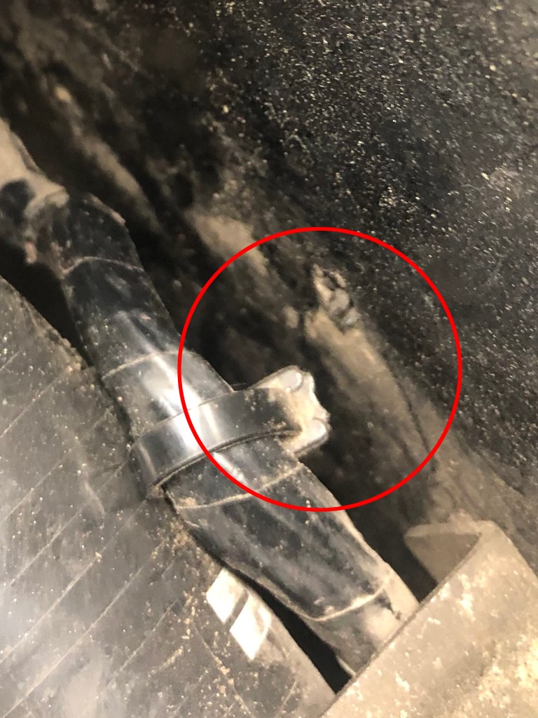 How to remove the rear fascia of a DeLorean DMC 12 – The Stockholm Delorean